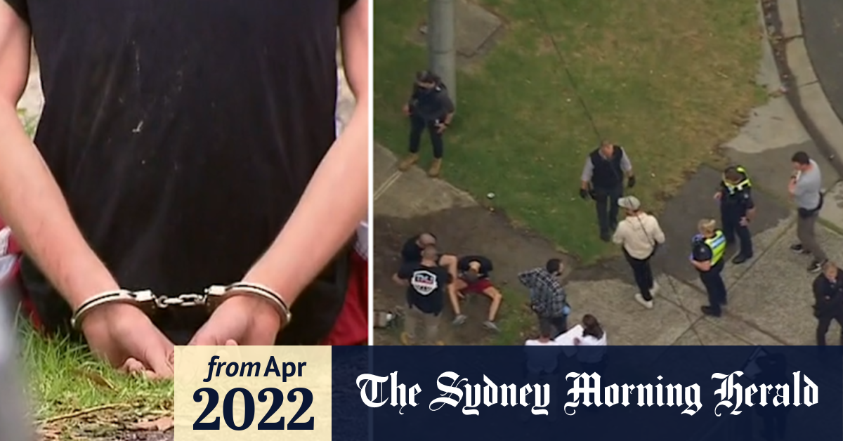 Video Two Men In Custody After High Speed Melbourne Chase
